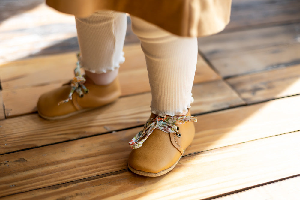 Baby Oxfords – Sun & Lace